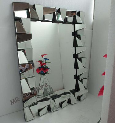 China Framless 3D Wall Mirror 78 * 104cm Size Faceted Mirror MDF Back Material supplier