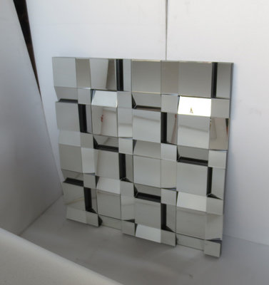 Square Faceted Angled 3D Beautiful Wall Mirrors , Large Decorative Mirrors For Walls supplier