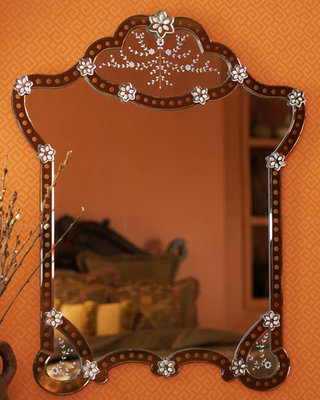 Garment Design Venetian Wall Mirror Flowers Etching 4mm Beveled Mirorr supplier